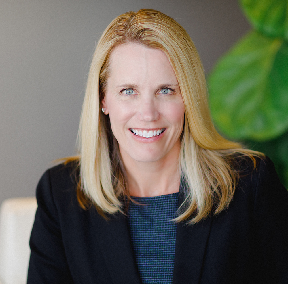 Suzannah Hicks - Lincoln Derr